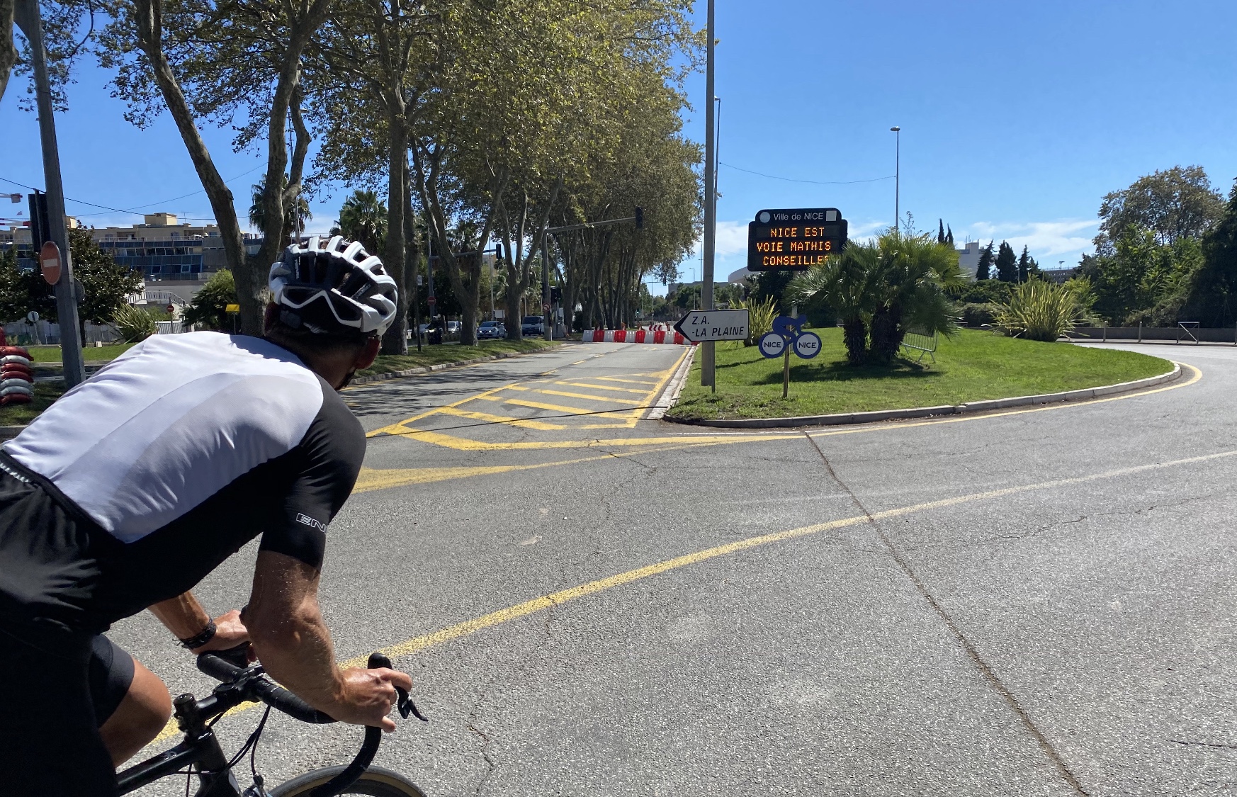 Pünktlich zum Tour Auftakt – Rupert on Road